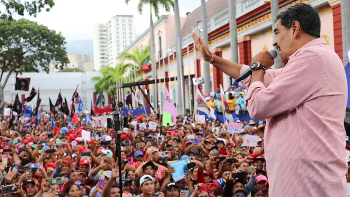 President Maduro Confirms Strength of Venezuelan Democracy - teleSUR ...